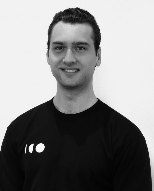 ROBERT GAJDA